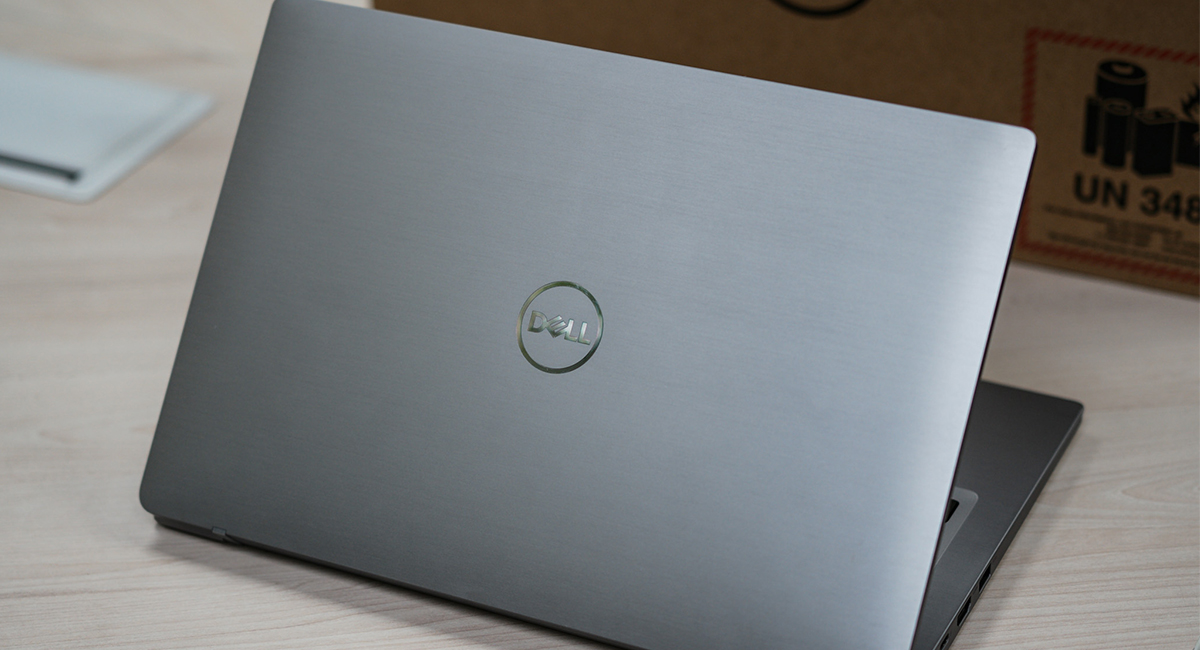DELL LATITUDE 7400 | Core i7 8665U | 8GB | intel UHD Graphics | SSD ...